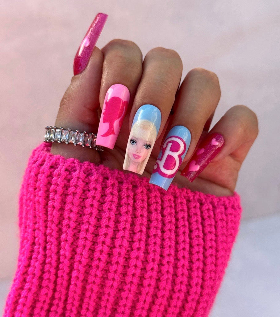5 Bold & Beautiful Barbie Nails to Inspire Your Next Salon Trip ...